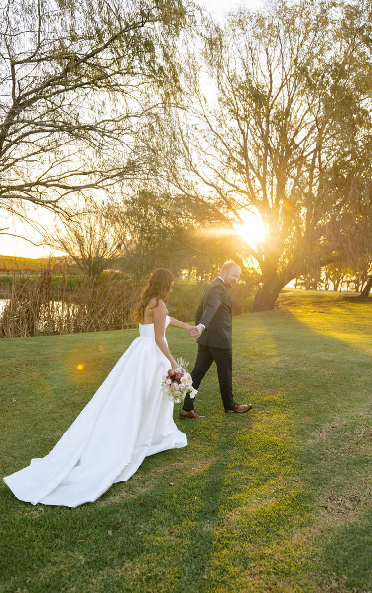 CATHERINE. UK12 - Preloved Wedding Dress – Wedding Boutique